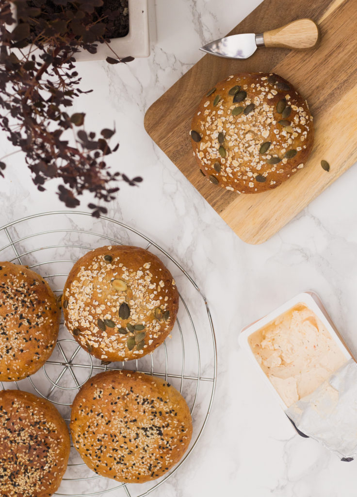 Opskrift på bløde og sunde burgerboller - chokomils