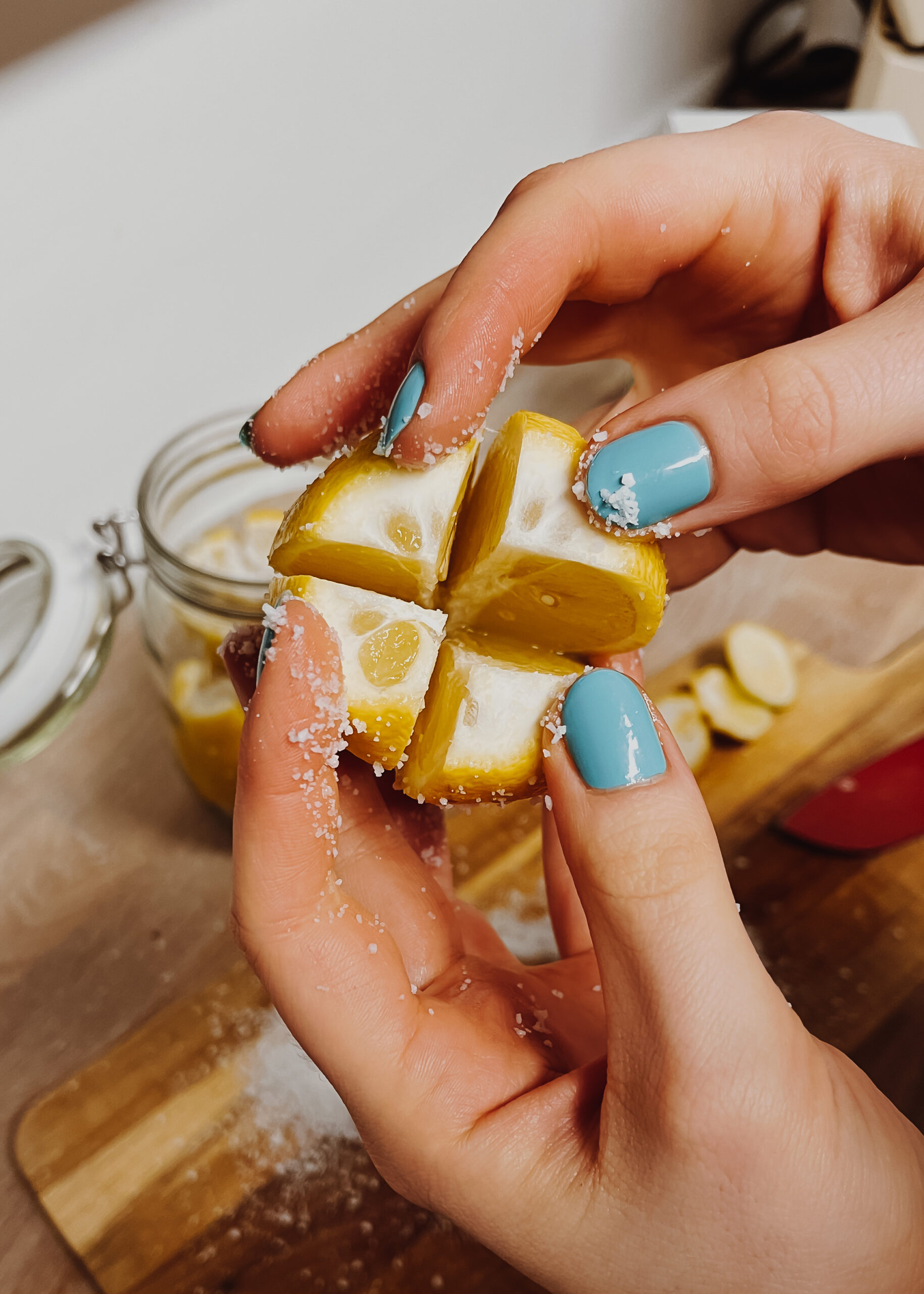 Hjemmelavede saltsyltede citroner | opskrift på saltede citroner ...